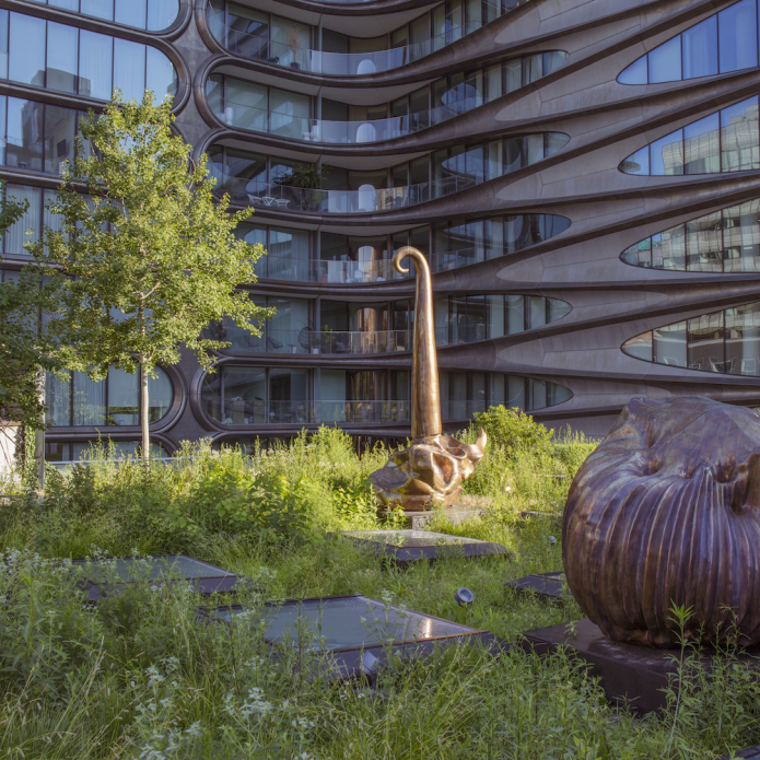 Alma Allen Strikes a High Note at Kasmin